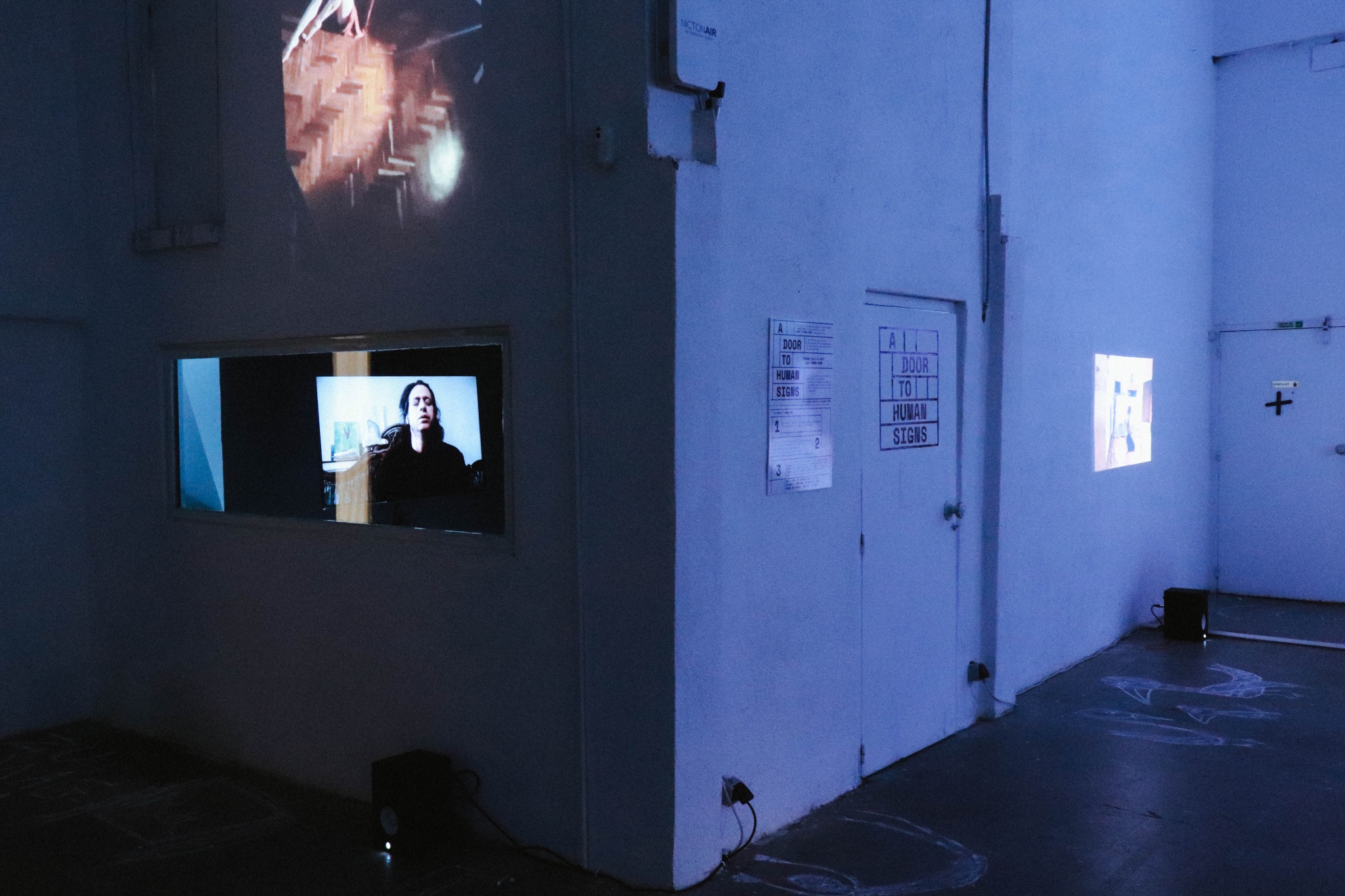 HUMAN SIGNS - ESPRONCEDA